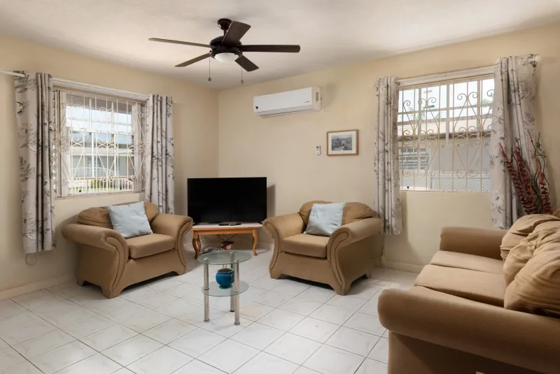 Chancery Lane Almond Row 186 RESIDENTIAL,Villa Christ Church | Barbados